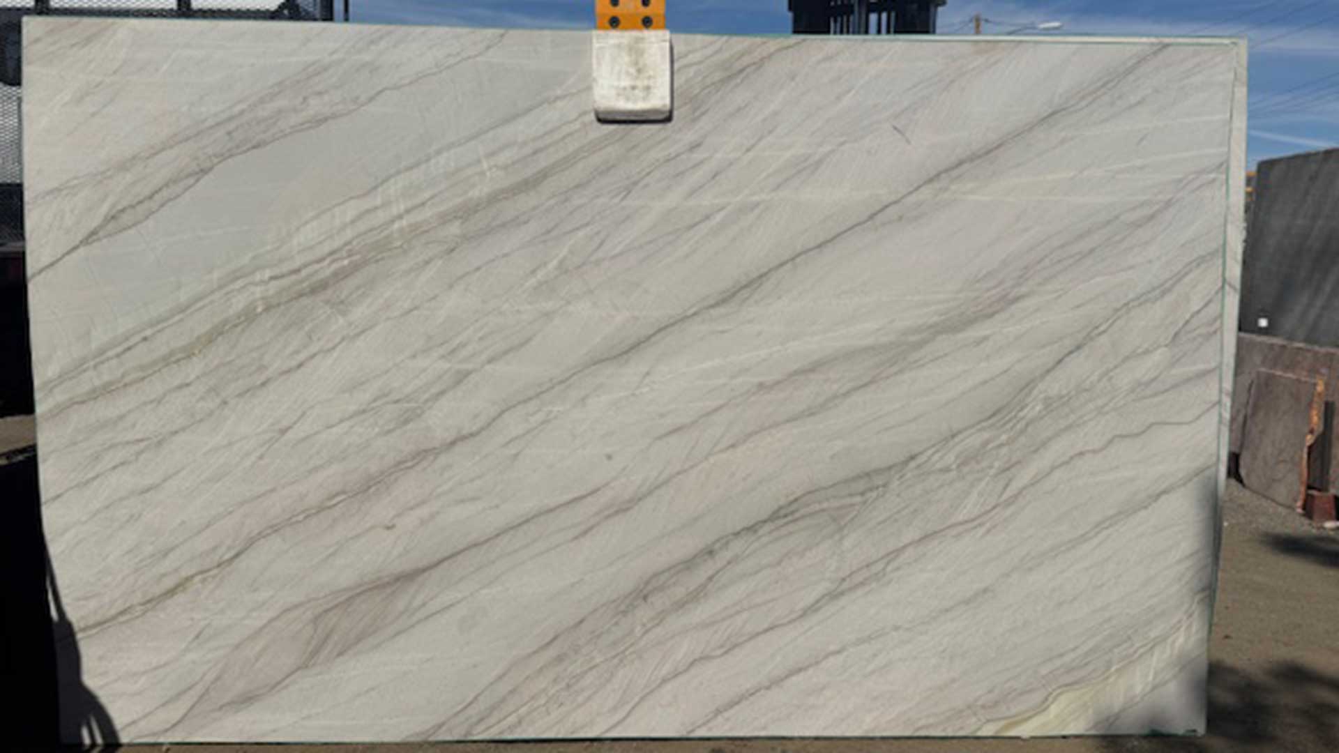 Kalahari Polished 2cm – Sophisticated Stone