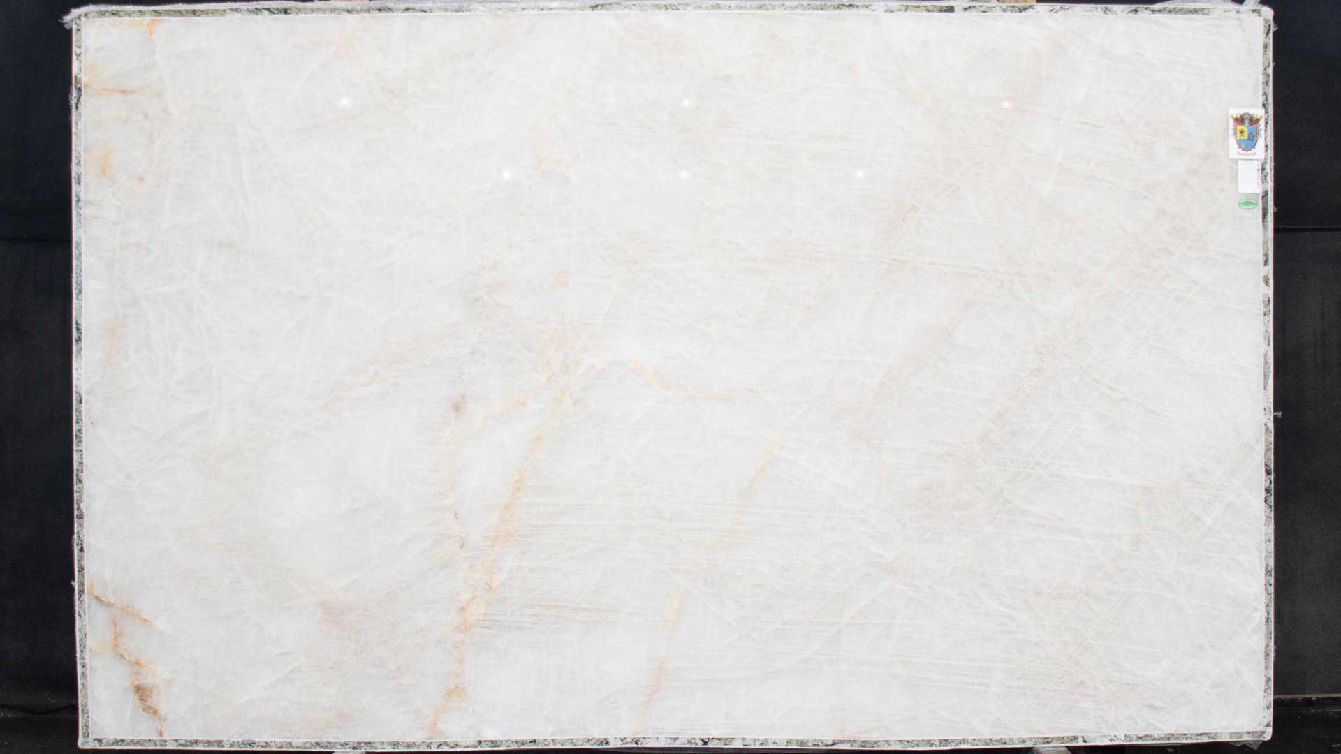 Crystal Vitro Polished 2cm – Sophisticated Stone